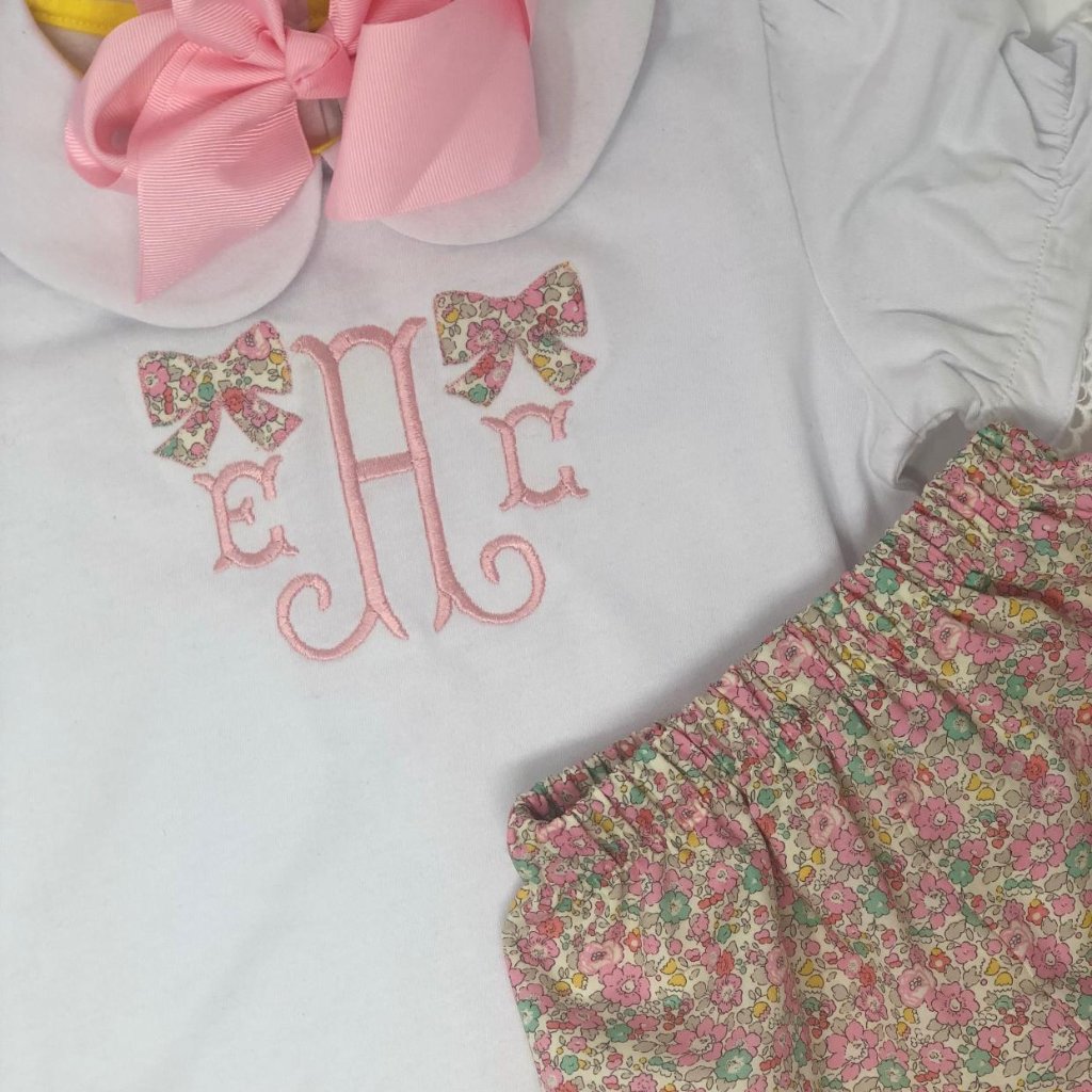 Fishtail Monogram with Bow Applique – Three Bees Company
